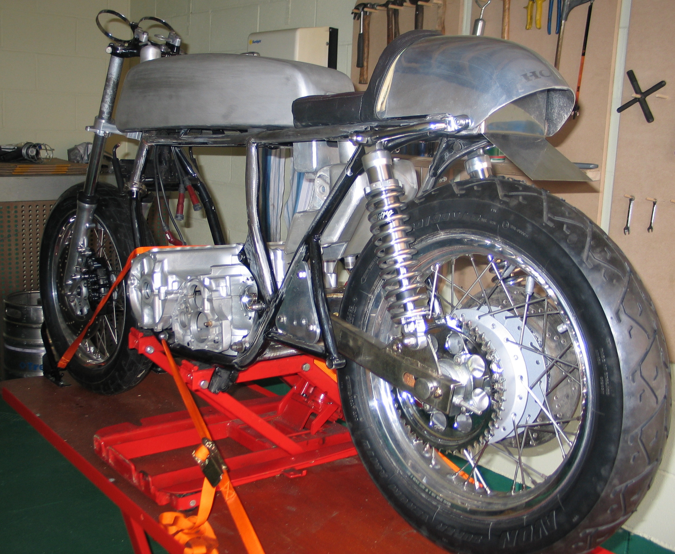 Stotfold Engineering Company Limited HONDA CB750 FOUR SOHC PART 1 - the ...